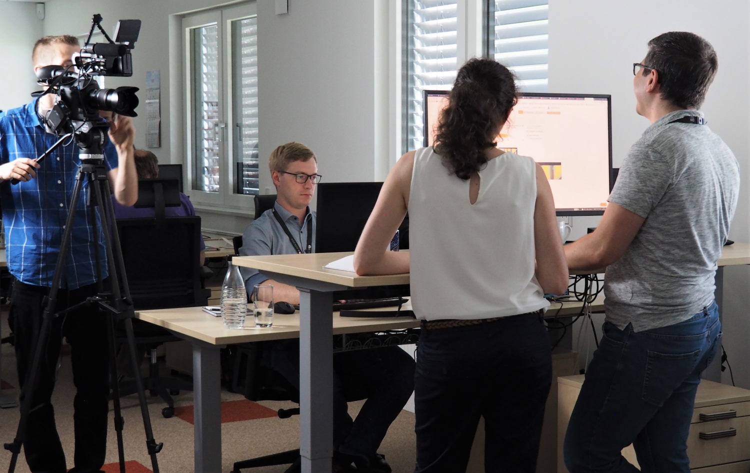 Digital World: B-Horizon on TV – B-Neo by B-Horizon